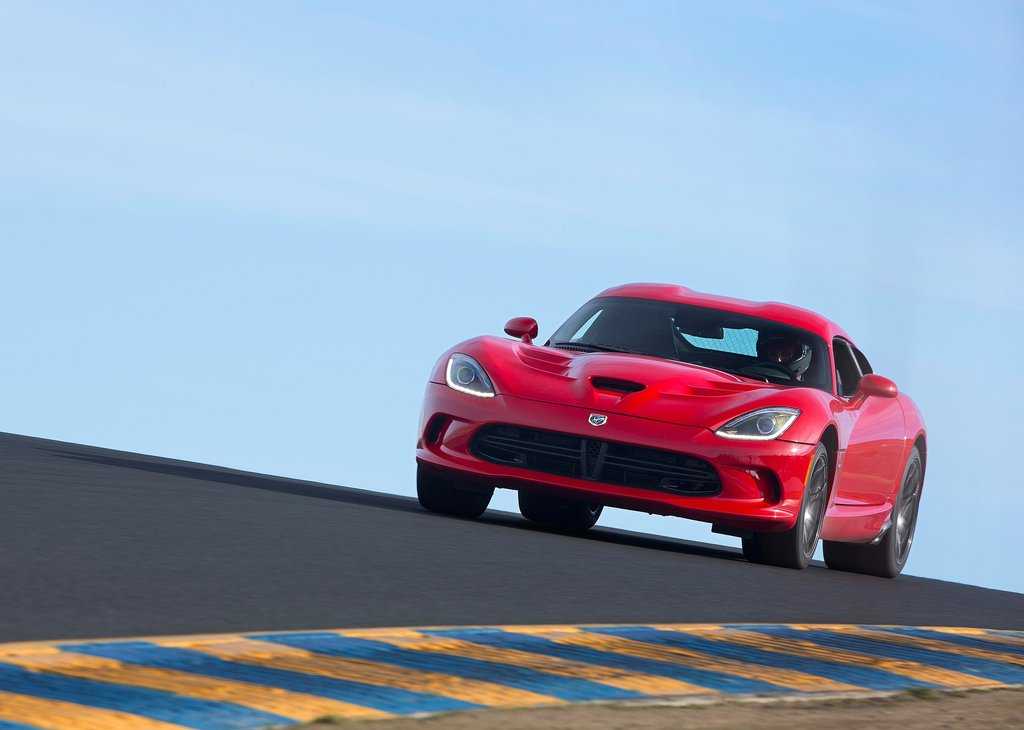 Viper SRT e GTS 2013: disponibile il Track Pack - Motori.it