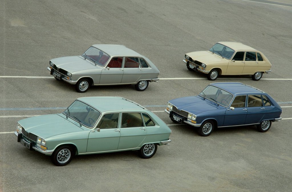 Renault: i 50 anni della R16 a Rétromobile 2015 - Motori.it