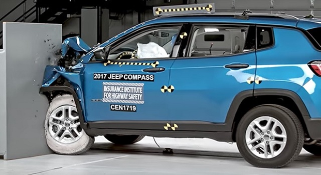 Crash test IIHS: Top Safety Pick per Jeep Compass - Motori.it
