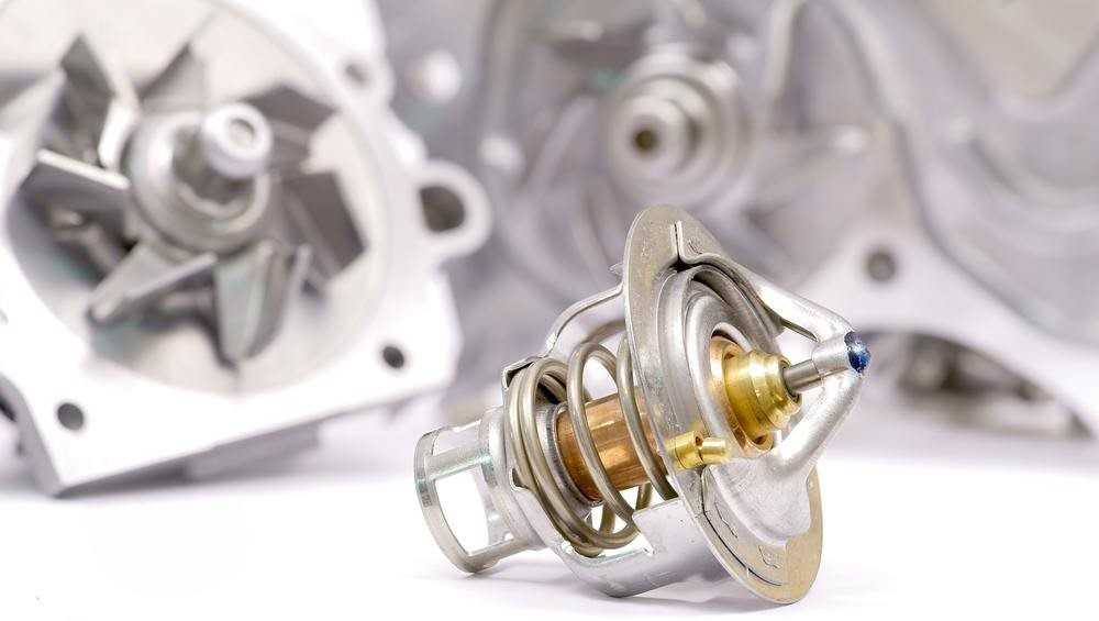 Valvola termostatica dell'auto: cos'è, come funziona e come effettuare ...