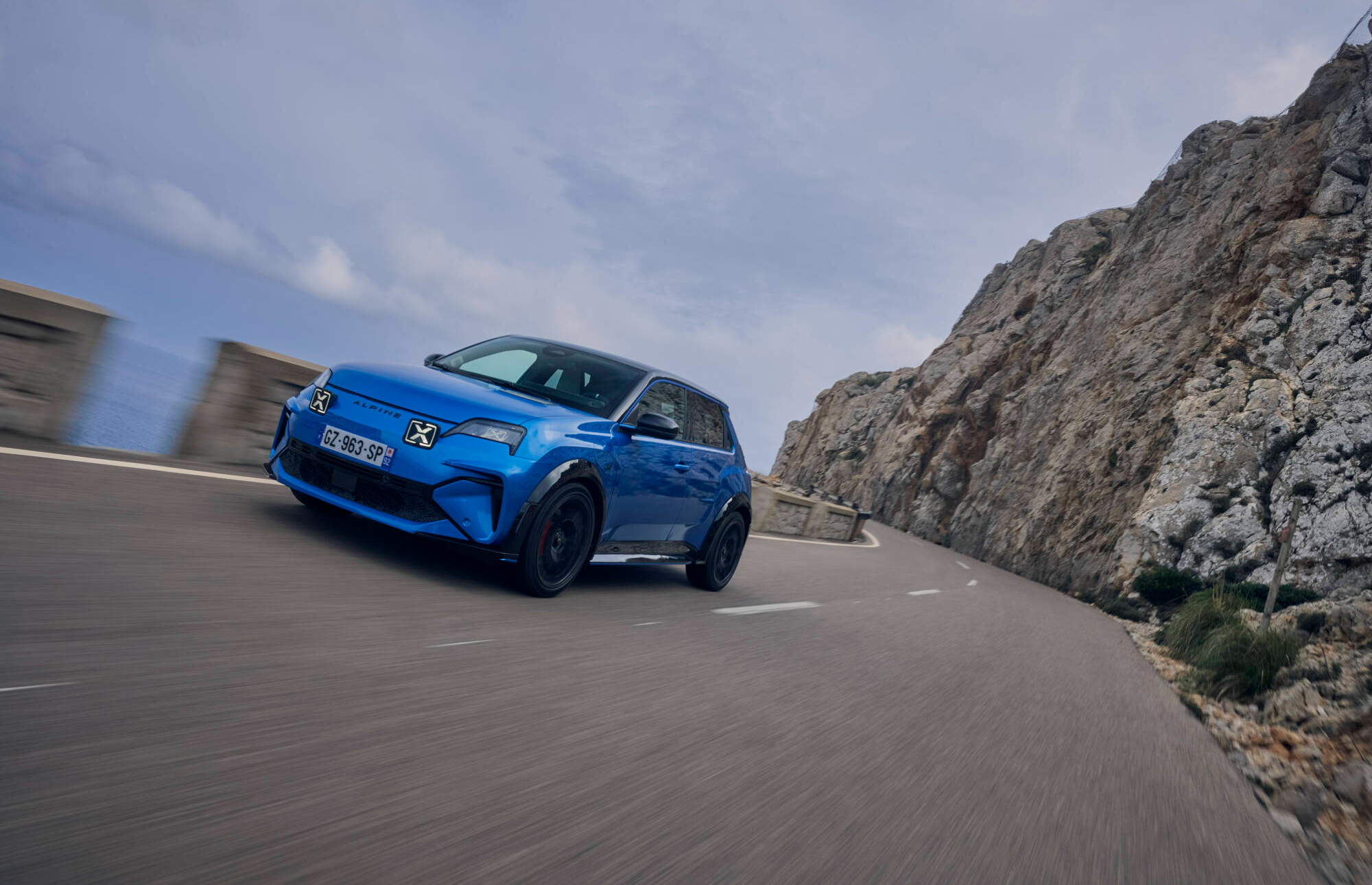 Alpine A290: la Hot Hatch elettrica compatta al suo debutto - Motori.it