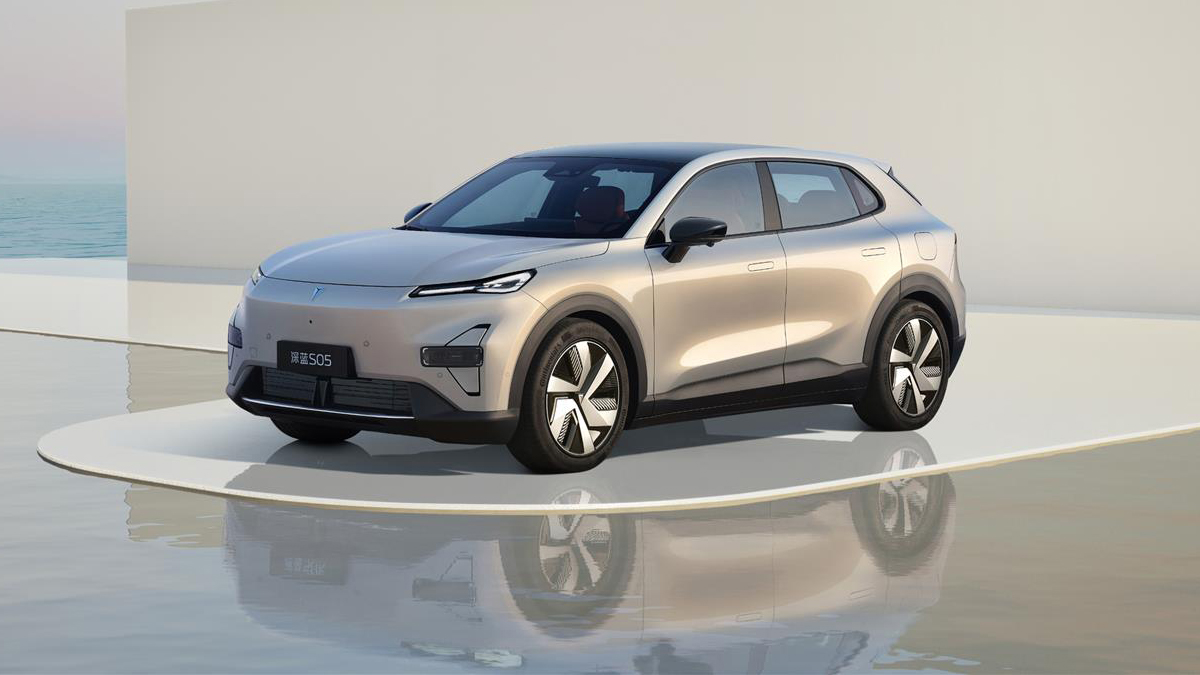 Changan Deepal S05: SUV elettrico con autonomia fino a 1.200 km