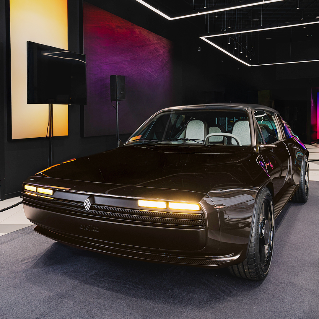 Renault R17 electric restomod: debutto alla Milano Design Week 2025