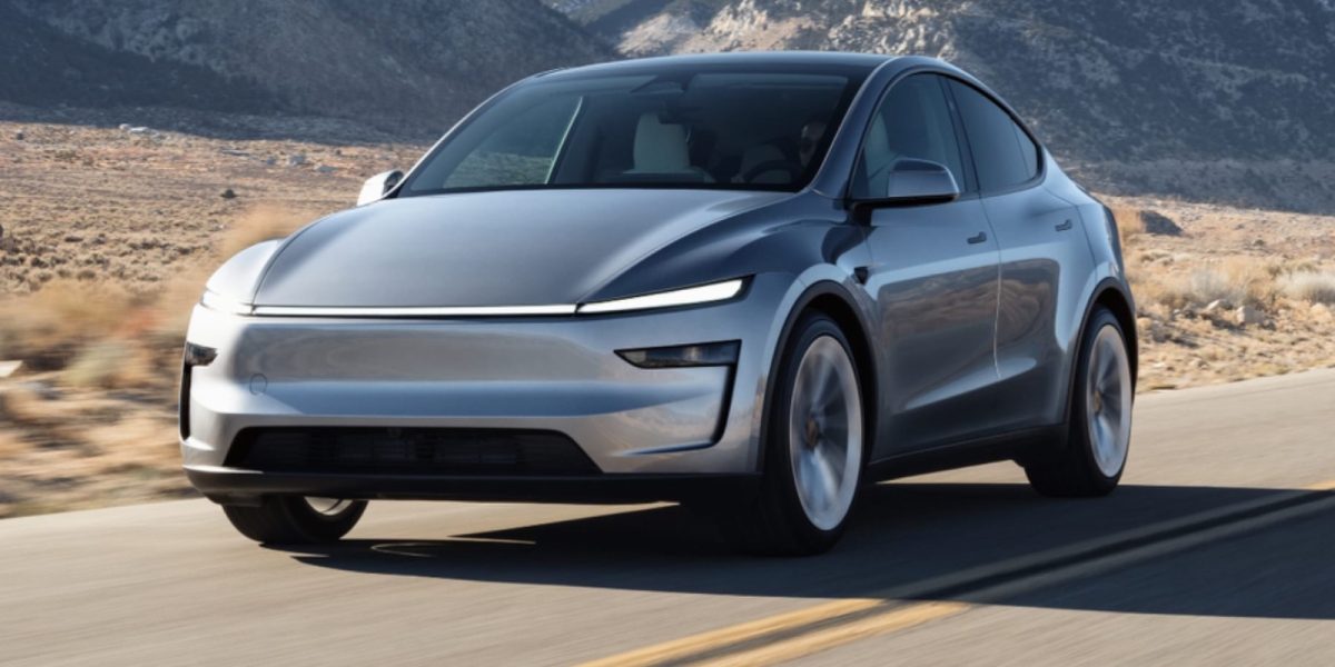 Tesla Model Y prima consegna autonoma: dalla fabbrica a casa