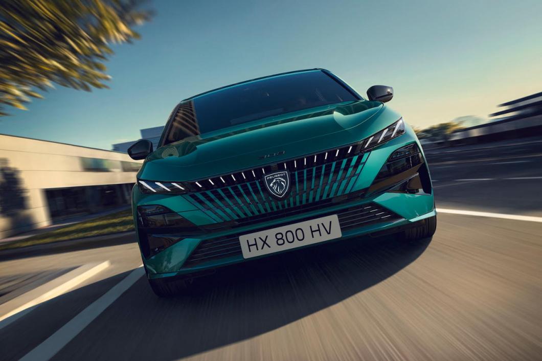 Peugeot 408 restyling 2026: ecco come potrebbe cambiare