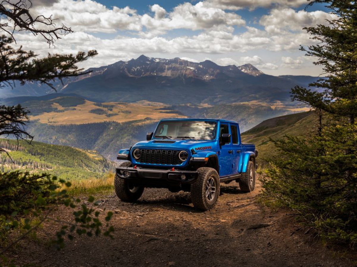 Jeep Gladiator Shadow Ops: il pick-up off-road definitivo